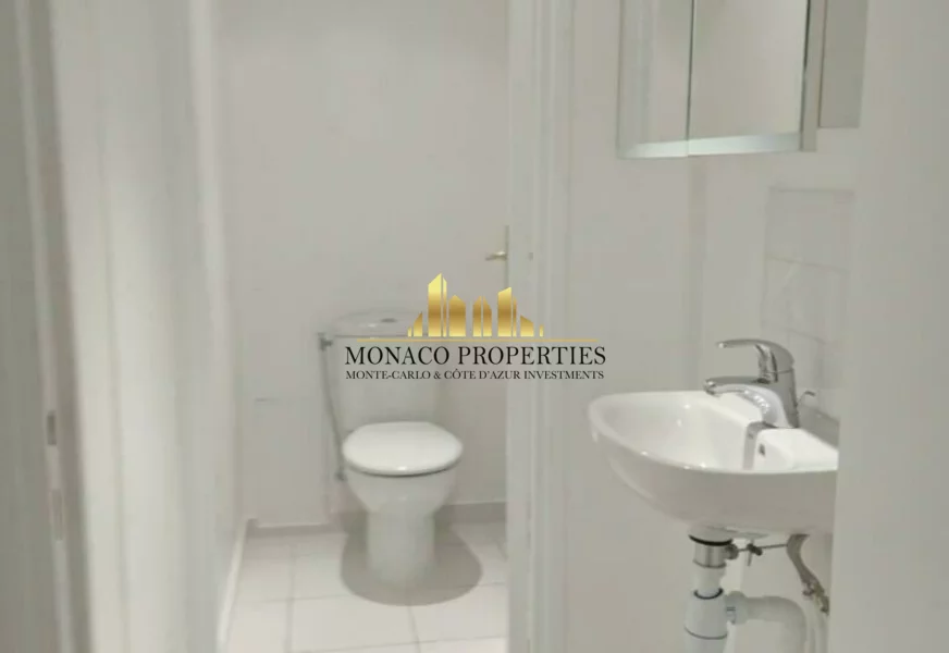 Location Titien - Bureau / 3 pièces [LMO-98667] | Monaco Properties